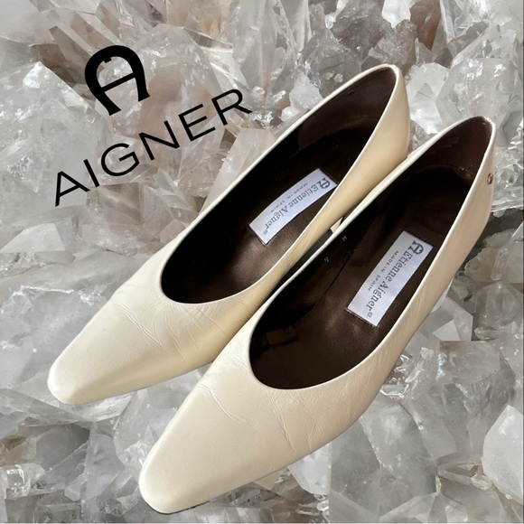 Etienne Aigner | Shoes | Vintage 8s Etiene Aigner Pumps | Poshmark
